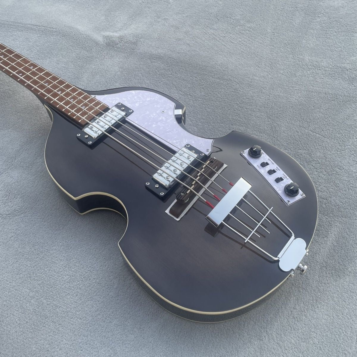 Hofner HI-BB 4 Strings Electric Bass Guitar (HIBB-02) — Guitar Kit Shop