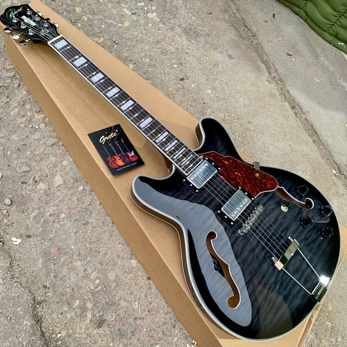 PANGO Music Semi Hollow Electric Guitar with Quilted Maple Top (YMZ-15 ...