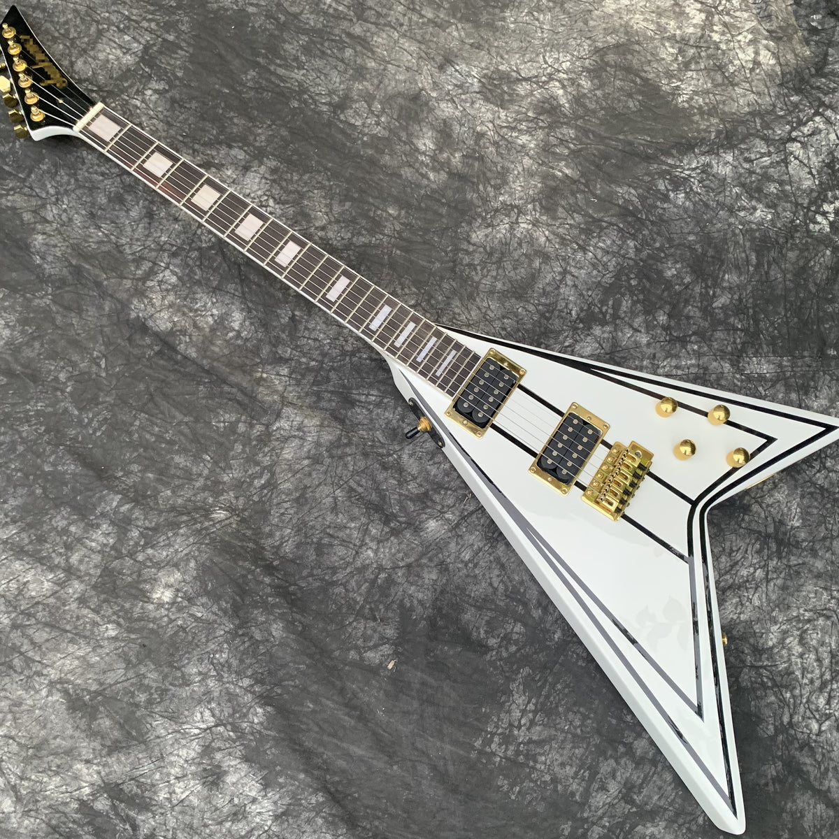 PANGO Music Limited Edition Electric Guitar (YMZ-215) — Guitar Kit Shop